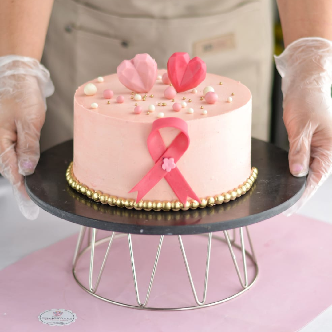 Breast Cancer Awareness Cakes and Cupcakes In Dubai – Sweet ...